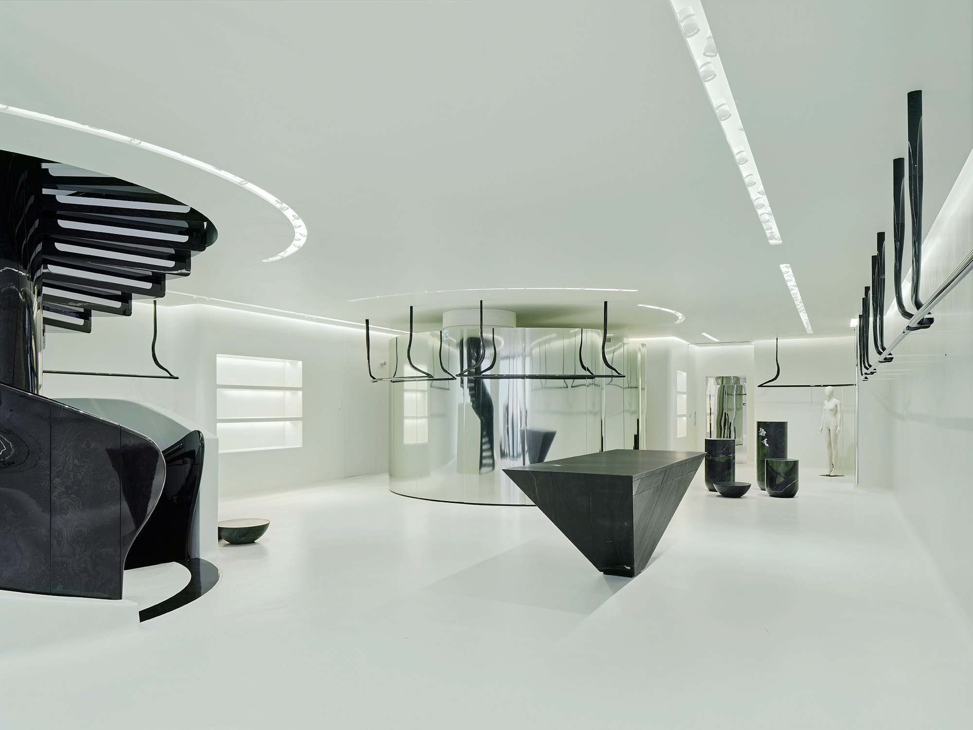 New store concept for Del Core, New Bond Street - London