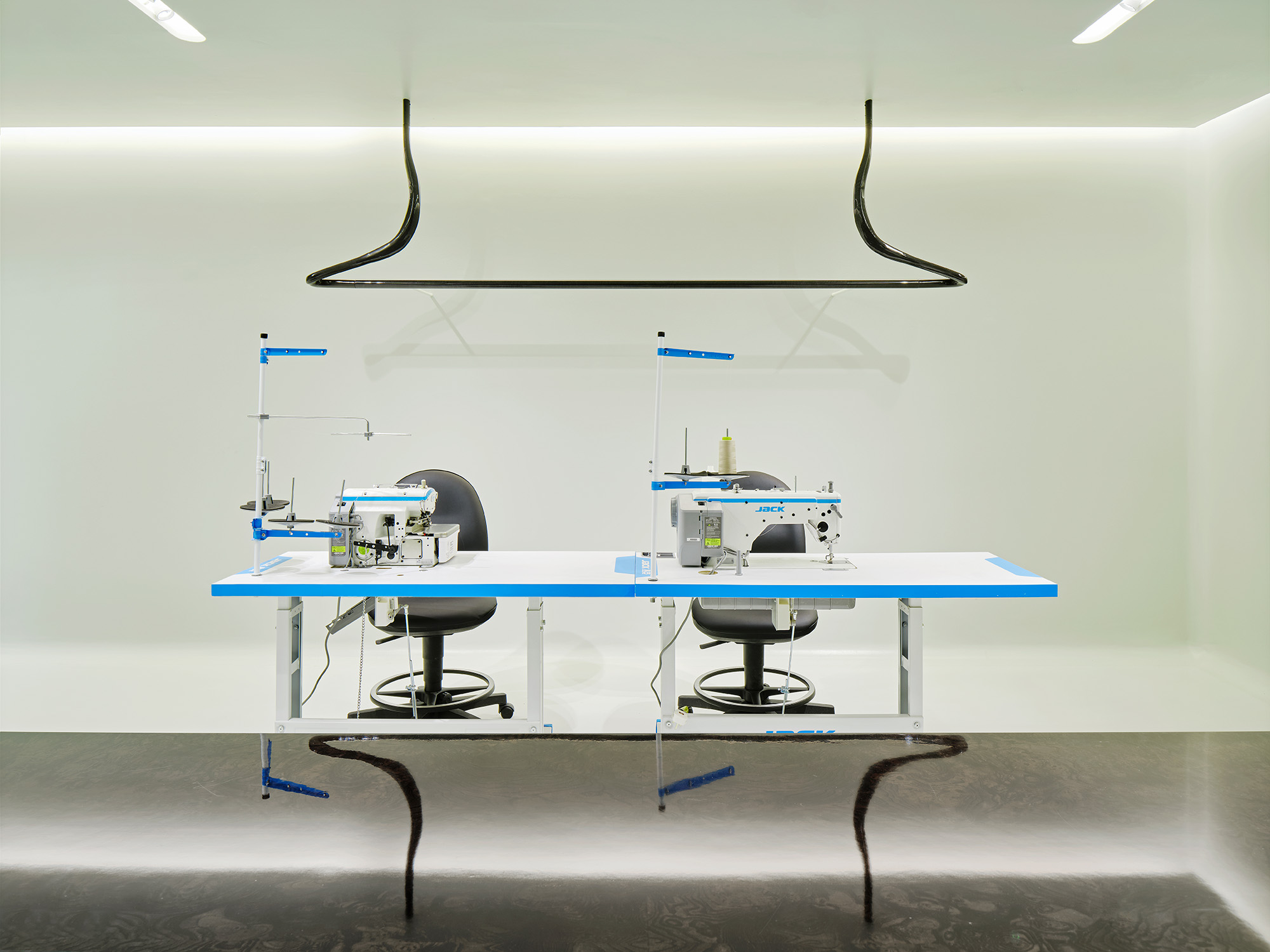 New store concept for Del Core, New Bond Street - London