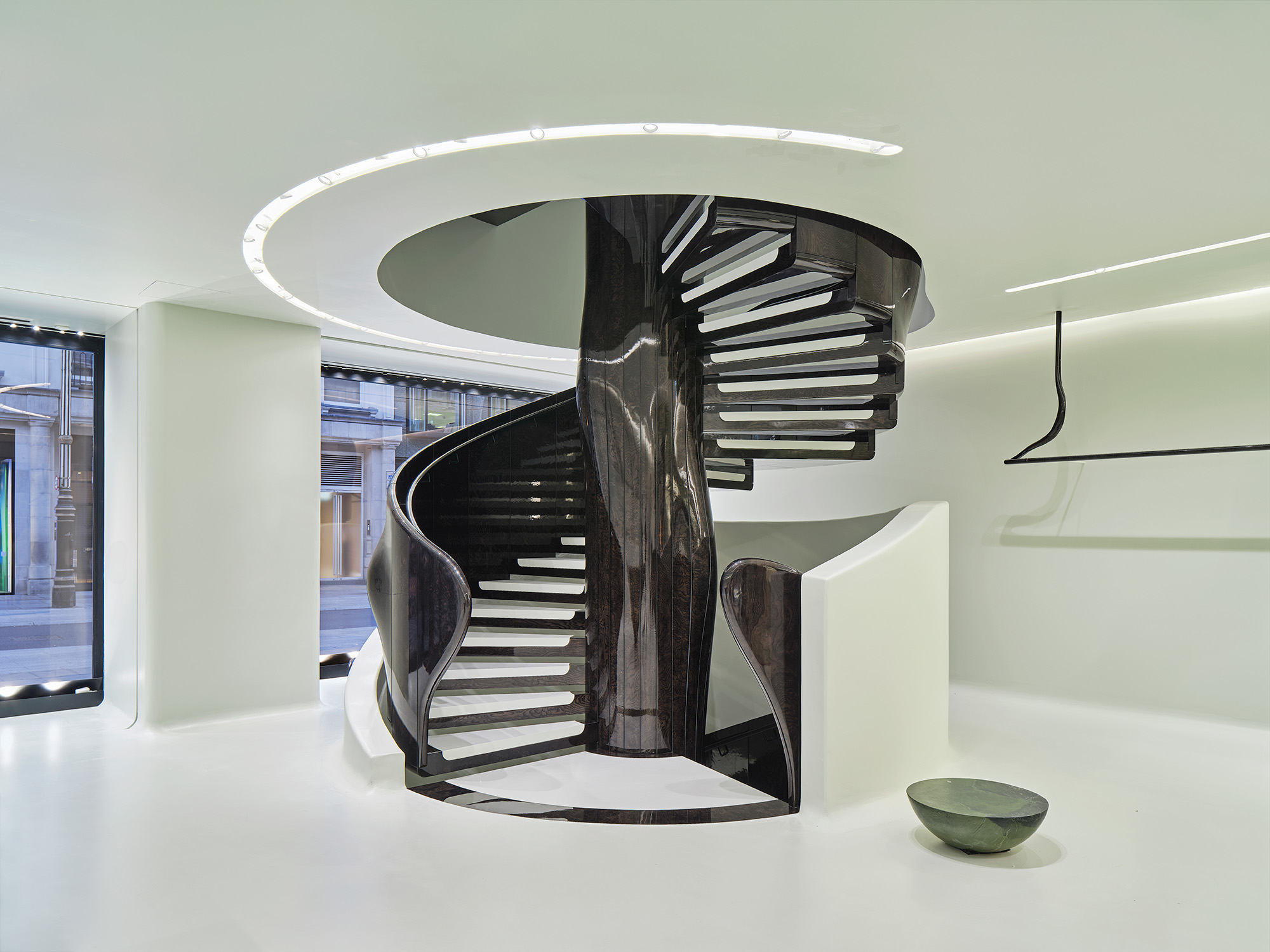 New store concept for Del Core, New Bond Street - London